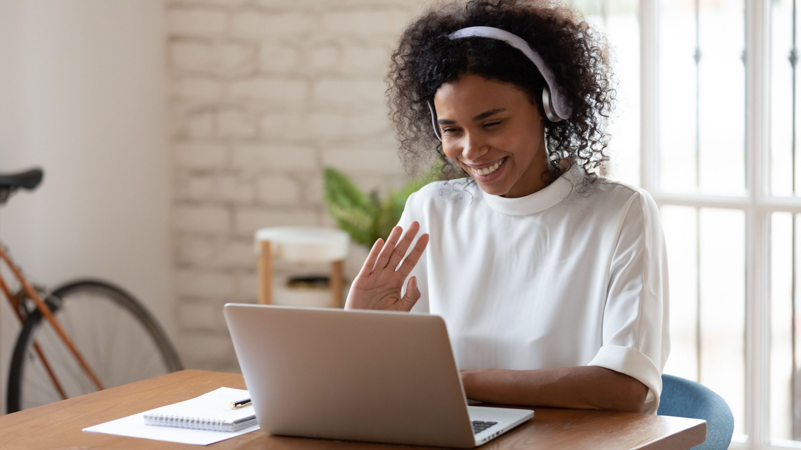 9 Ways to Welcome Attendees to Your Online Event - Meetup Blog