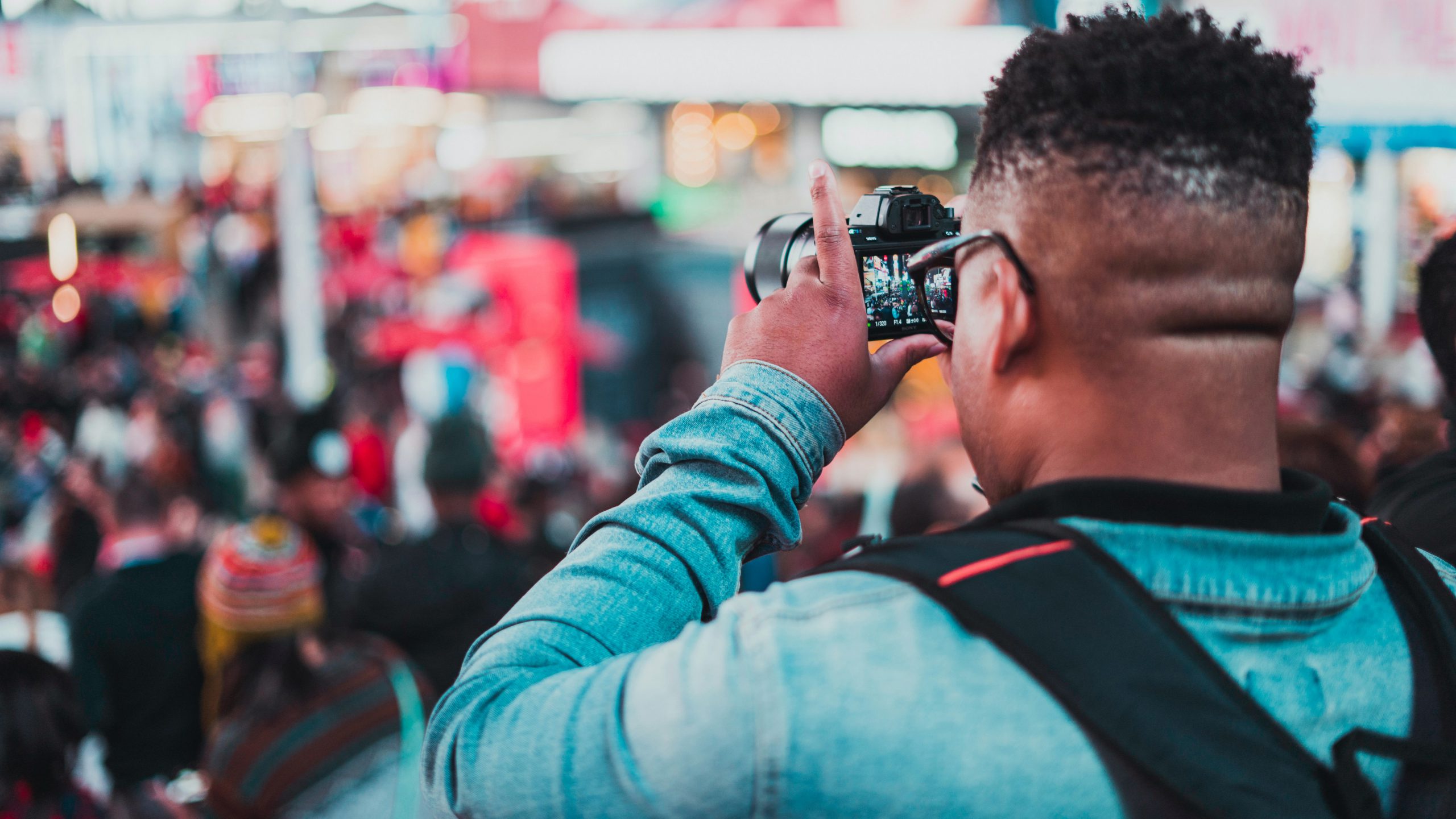 How to Celebrate World Photography Day with the Right Shot - Meetup Blog