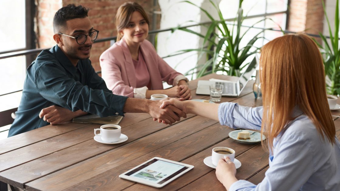 An All-Encompassing Guide to Networking Events - Meetup Blog